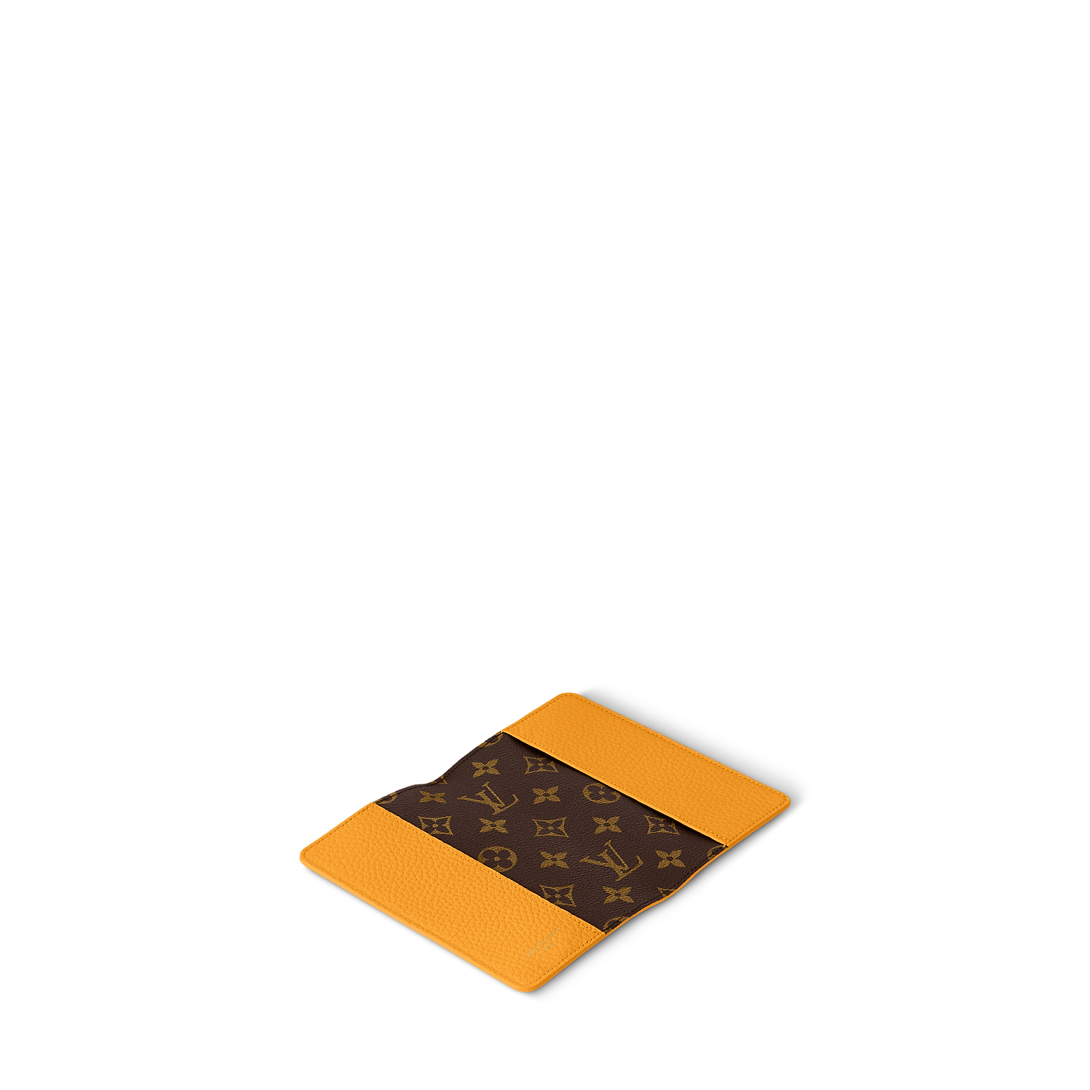 Emily Notebook Cover PM - Books and Stationery | LOUIS VUITTON