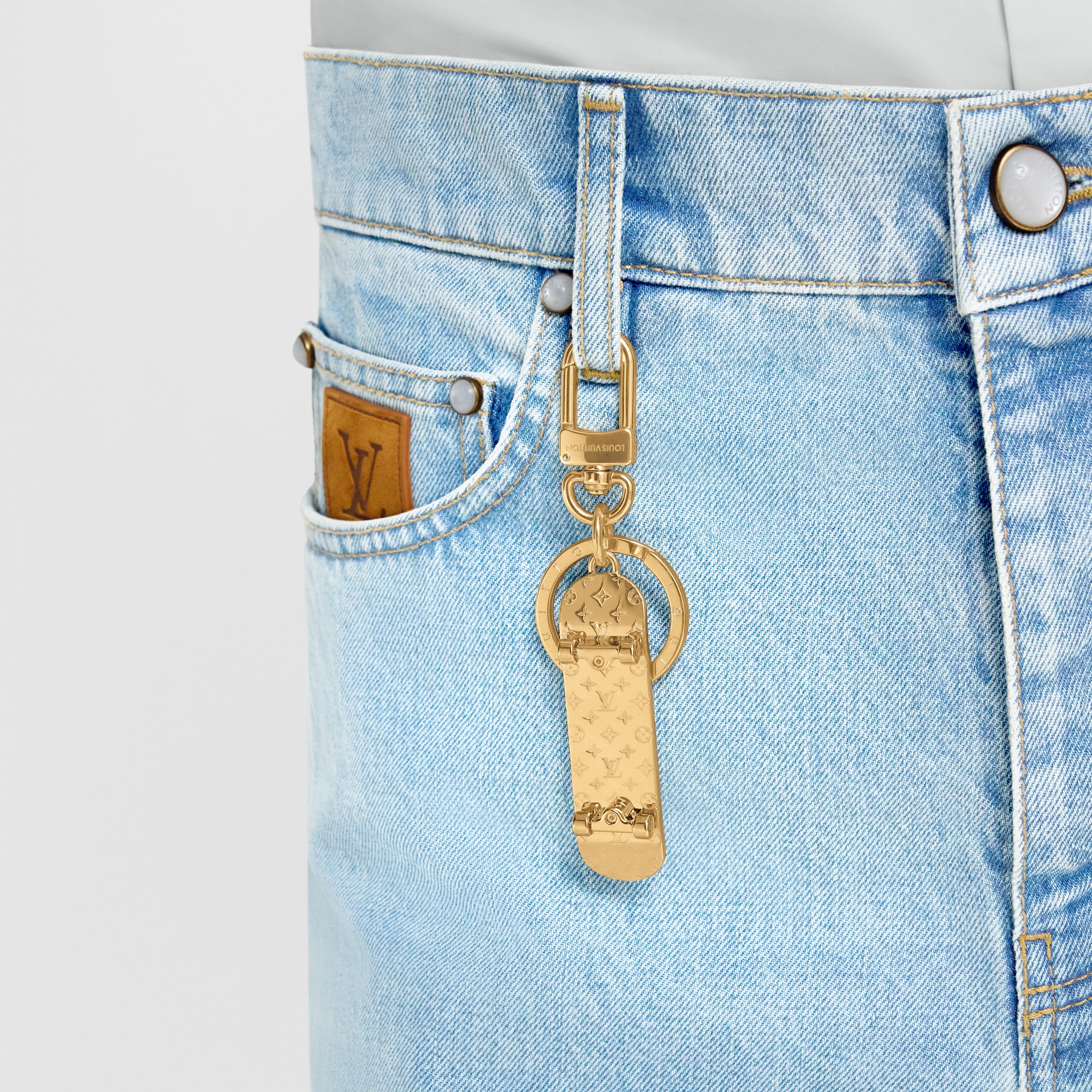 LV Skate Key Holder and Bag Charm . - Accessories | LOUIS VUITTON