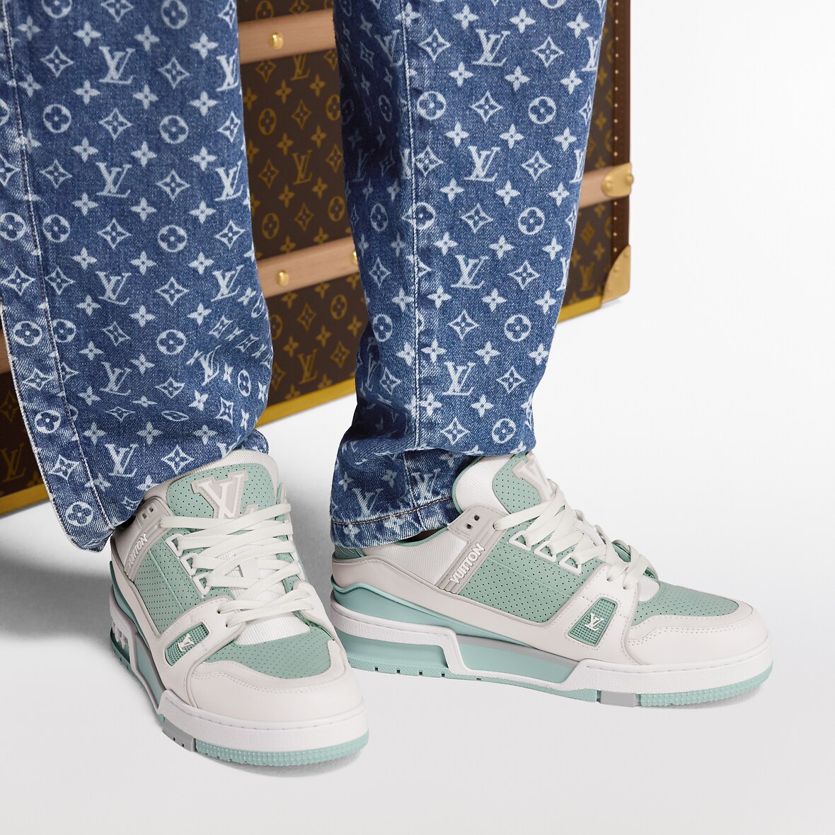 LV Trainer Sneaker - Shoes | LOUIS VUITTON